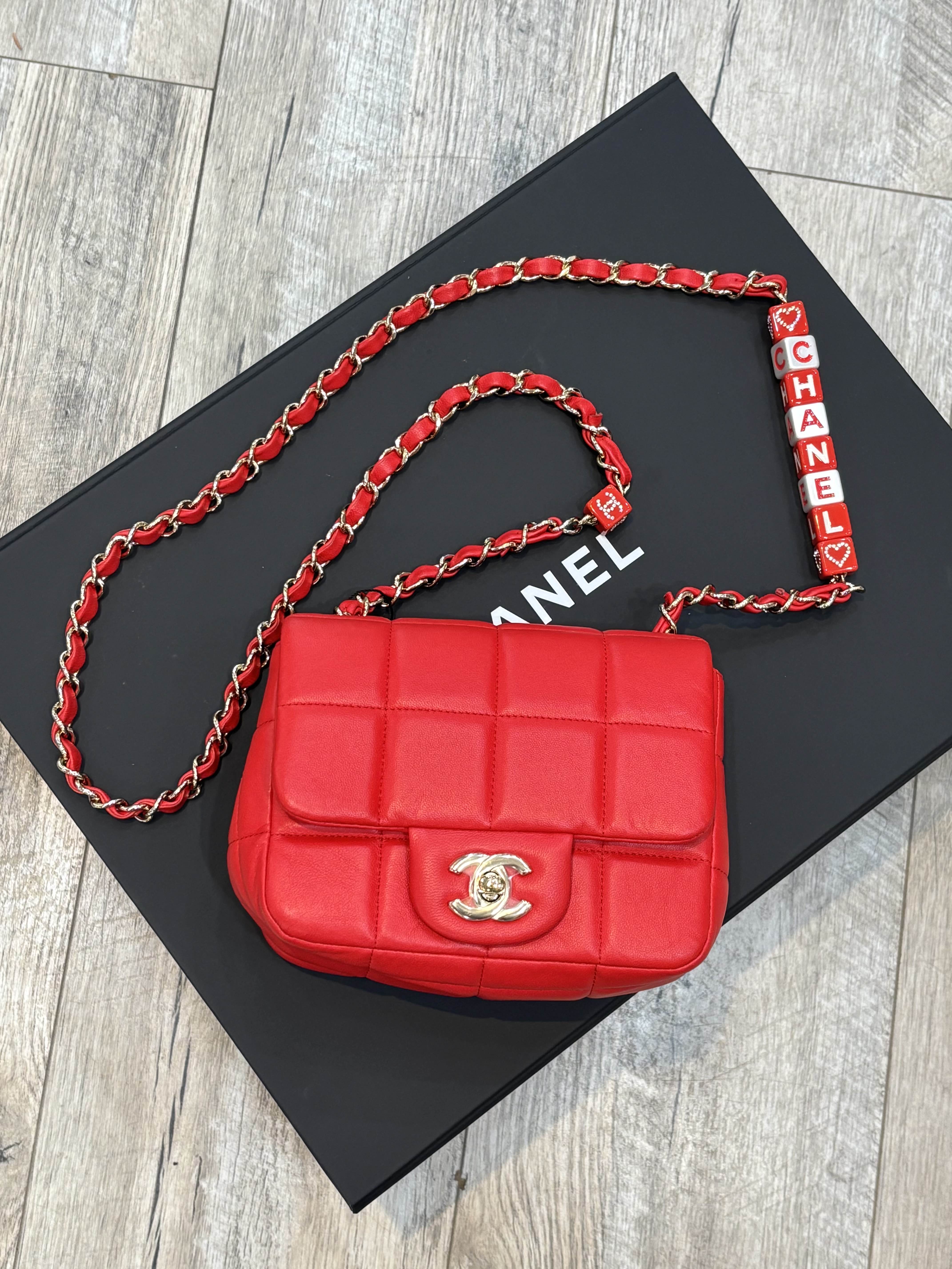 CHANEL MINI FLAP RED LAMBSKIN LEATHER BAG – Caroline's Fashion Luxuries